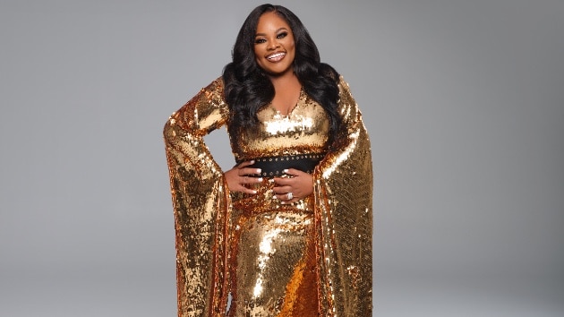 The gospel singer Tasha Cobbs Leonard’s powerful transformation from ...